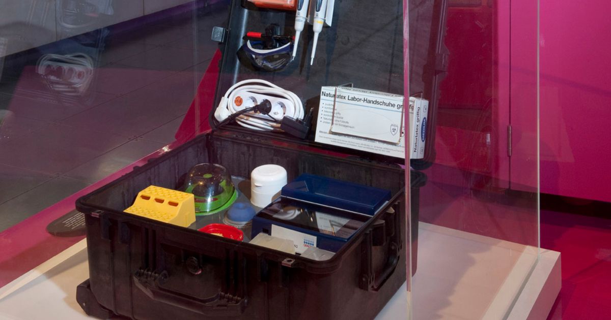 International Team Begins Field Trials for Solar-Powered 'Suitcase Lab ...